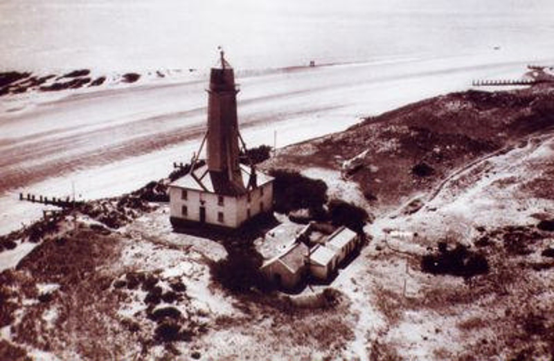 The Lighthouse at Crow Point. | Al Brown Artist.